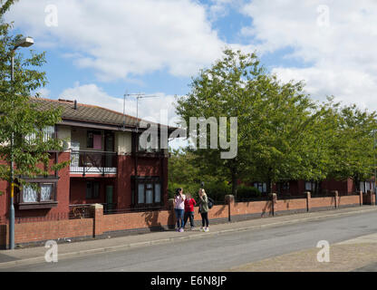 Filming for new series of Channel 4`s Benefits Street on Kingston Road ...