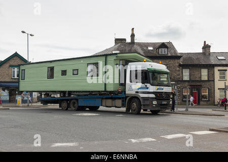 Mobile Home wide load haulage delivery trucks overtaking vehicles ...
