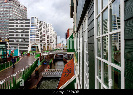Primark Department Store, Zaandam, Amsterdam, Holland Stock Photo - Alamy