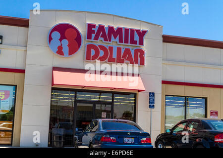 A Family Dollar Store in Modesto California USA Stock Photo - Alamy
