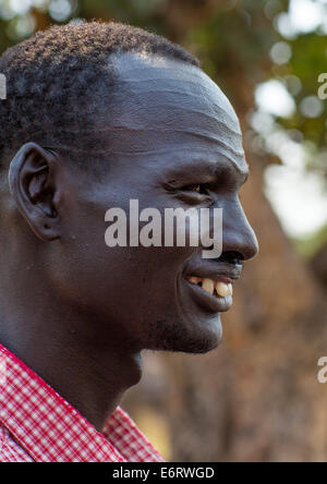 Mr Riang Wan, Nuer Tribe Man With Gaar Facial Markings, Gambela ...