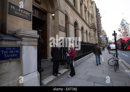 C. Hoare & Co Private Bank Fleet Street London. Founded in 1672 by Sir ...