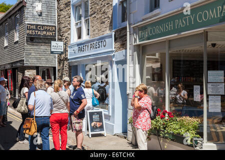 Padstow, Cornwall, UK, England, Padstow shops,Padstow town centre ...