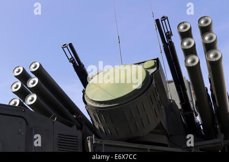 Pantsir-S1 (SA-22 Greyhound) Anti-Aircraft Missile and Gun Systems in ...