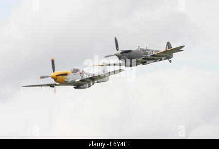 P-51D Mustang and Spitfire IX Stock Photo - Alamy