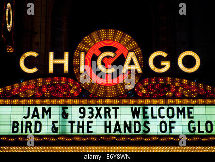 The famous marquee of the Chicago Theatre Stock Photo - Alamy
