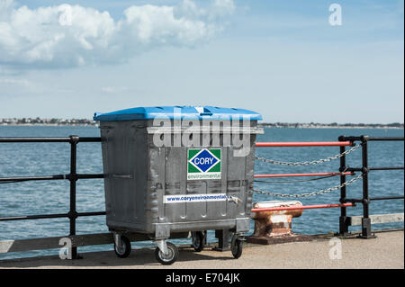 Cory Environmental waste management container site and barges at ...