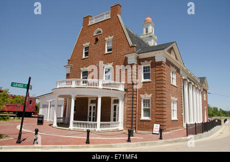 Mississippi, Vicksburg. Historic Vicksburg Depot, Old Depot Museum Stock Photo - Alamy