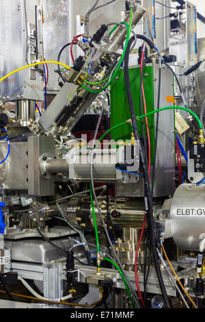 Complex equipment on a linear accelerator at the TRIUMF laboratory in ...