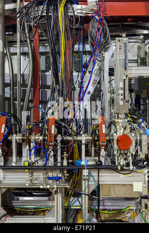 Assembly of a beam line for an electron linear accelerator Stock Photo ...