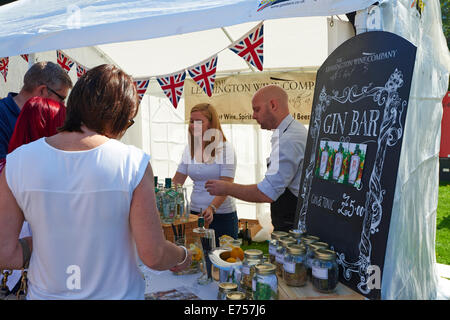 Gin Bar Run By The Leamington Wine Company At The Food And Drink ...
