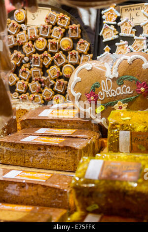 Gingerbread for christmas Stock Photo - Alamy
