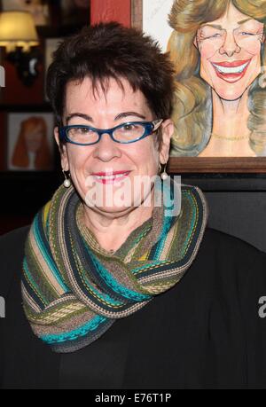 Meet and greet with the cast of Broadway's "The Velocity of Autumn" at ...