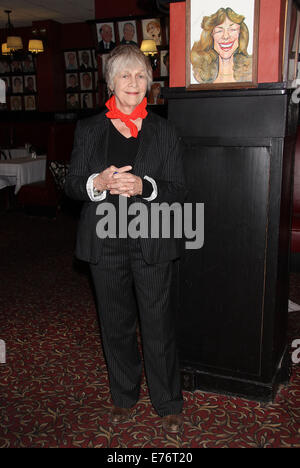 Meet and greet with the cast of Broadway's "The Velocity of Autumn" at ...