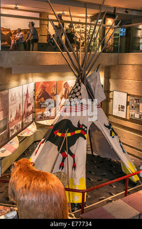 Blackfoot Native Tribes tipi at Head-Smashed-In Buffalo Jump ...