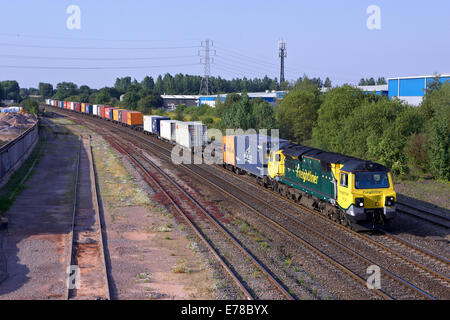 Freightliner GE class 70 diesel locomotive 70016 on the electrified ...