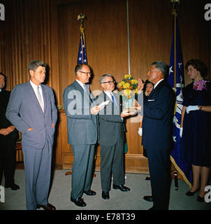 John F Kennedy swearing-in ceremony and reception for Cabinet ...