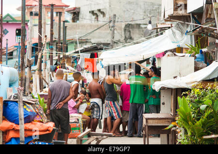 Street scene, Barangay Pasil, Cebu City, Philippines Stock Photo - Alamy