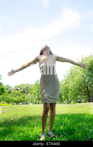 Free Happy Woman Enjoying Nature. Beauty Girl Outdoor. Freedom concept ...