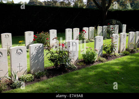 Yardley Cemetery, Birmingham, West Midlands, England, UK Stock Photo ...