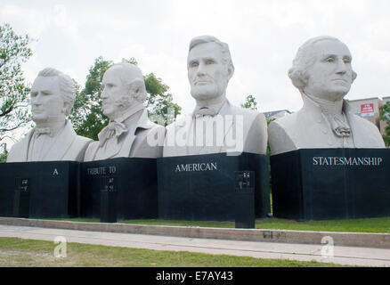 Houston’s “Mount Rush Hour” features giant concrete presidents’ heads ...