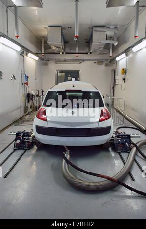 Ispra (Italy), VELA laboratory (Vehicle Emissions Laboratory) for ...