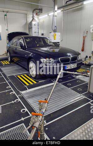 Ispra (Italy), VELA laboratory (Vehicle Emissions Laboratory) for ...