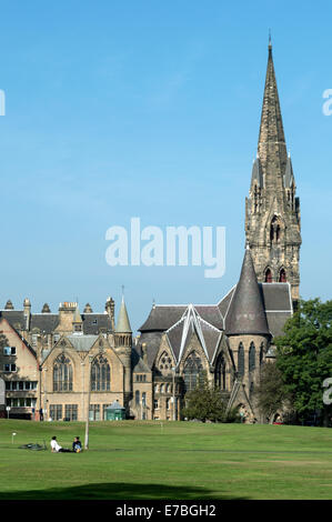 Bruntsfield Links Park with Barclay Viewforth Church of Scotland in the ...