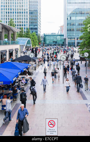Reuters Plaza at Canary Wharf - London Stock Photo - Alamy