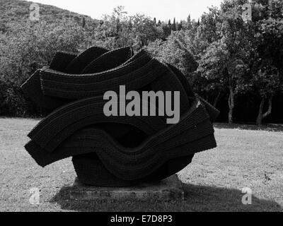 Dusan Dzamonja sculpture "SCULPTURE MS- II" from 1996, corten-steel ...