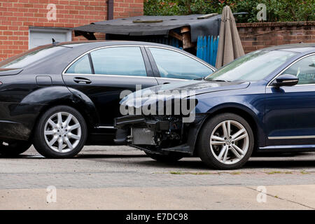 Car with front end collision damage - USA Stock Photo - Alamy