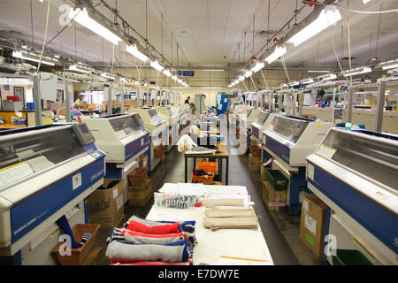 Johnstons of Elgin, cashmere knitwear and textile manufacturers, Hawick ...