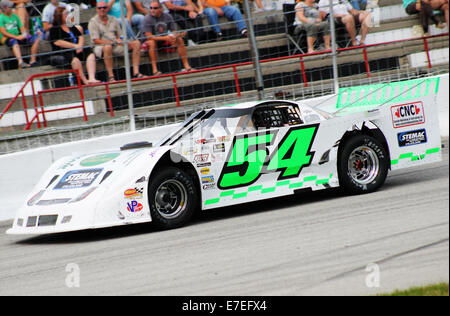 OSCAAR Outlaw SUper Late Model driver TODD CAMPBELL #07 Stock Photo - Alamy