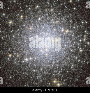 Globular star clusters Messier 53 (on the right) and NGC 5053 in Coma ...