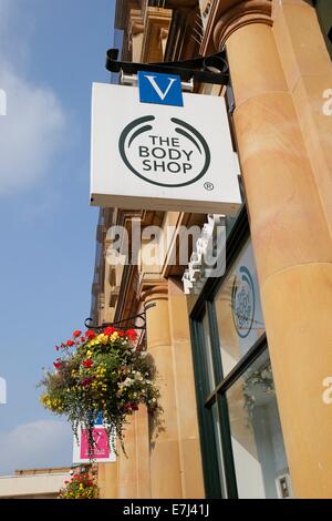 Body shop sign Stock Photo - Alamy