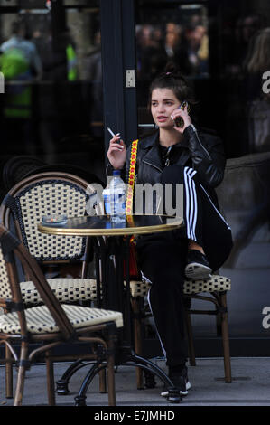 Pixie Geldof and Daisy Lowe enjoy coffee and cigarettes after joining ...
