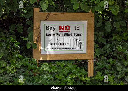 Anti wind farm sign No Giant Wind Turbines Here near Blackcraig Hill ...