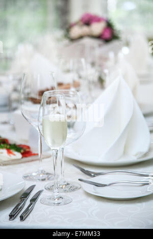 table setting for celebration Stock Photo - Alamy