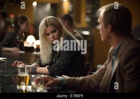 KATE MARA, PAUL BETTANY, TRANSCENDENCE, 2014 Stock Photo - Alamy