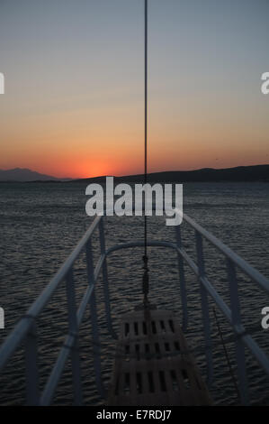 Forward pulpit of a boat Stock Photo - Alamy