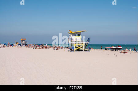 Crowded beach, Miami Beach, Florida, USA Stock Photo - Alamy