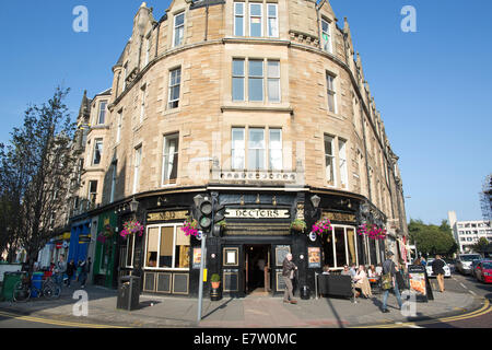 Doctors pub, Edinburgh Old Town, Edinburgh, Scotland, United Kingdom ...