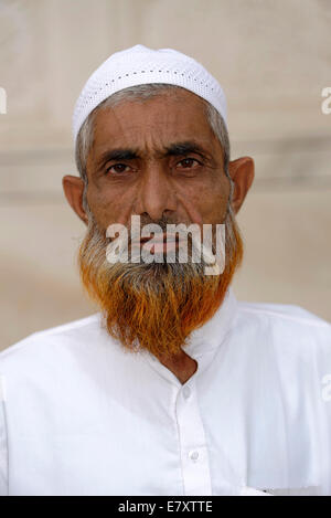 Elderly Indian Muslim man with Islamic beard, tooth gap and Muslim ...