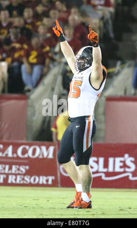 Oregon State Beavers celebrates after a victory in the second half of ...