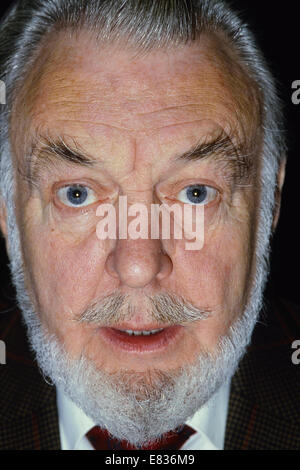 English actor, Sir Donald Sinden Circa 1980's Stock Photo - Alamy