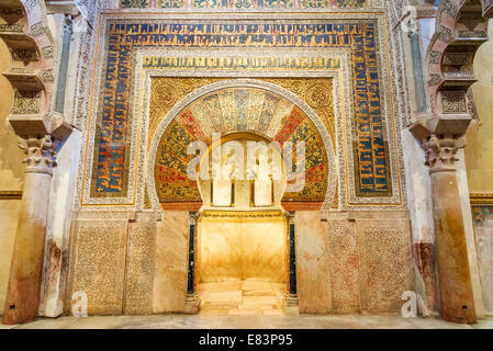 Mihrab in the Great Mosque (Mezquita Cathedral), beautifully ornamented ...