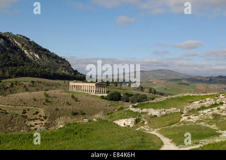 Side view of an ancient Greek Doric temple with columns and entablature ...