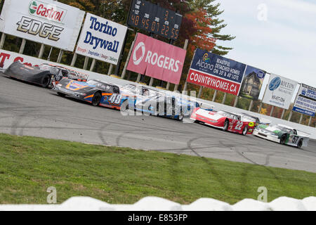 OSCAAR Outlaw Super Late Models Heat Race Stock Photo - Alamy