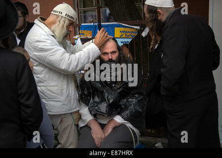 Followers of the Breslov Hasidic Jewish movement make a yearly ...