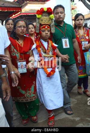 Hindu Goddess Taleju Bhawani on golden torana-Tympanum. Golden Gate-Lu ...